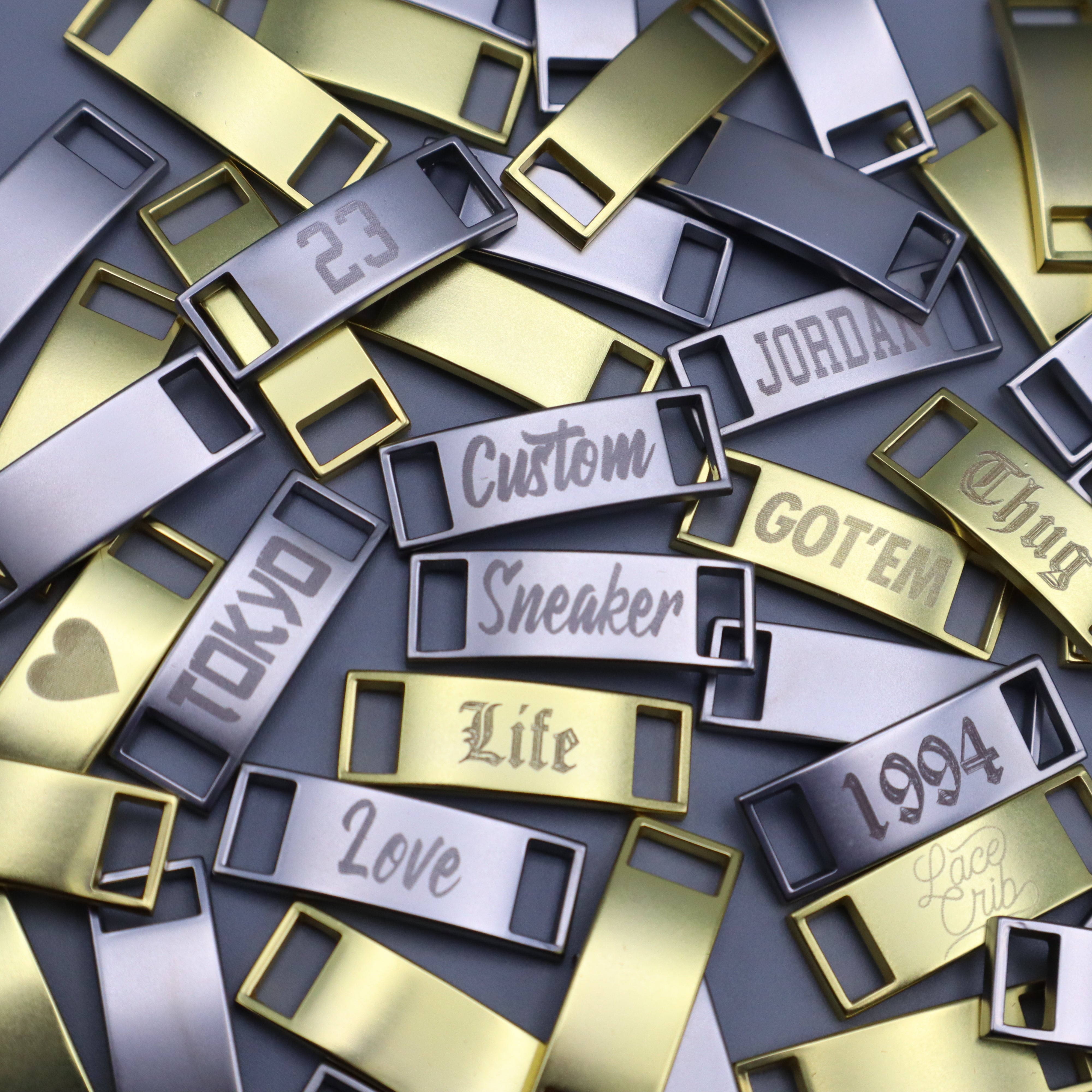 Custom Lace Locks / Dubraes – Lace Crib